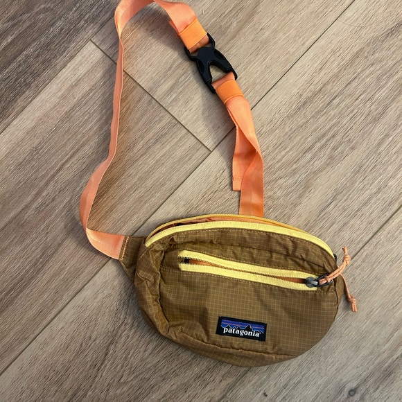 Patagonia | Bags | Patagonia Ultralight Black Hole Mini Hip Belt Pack ...
